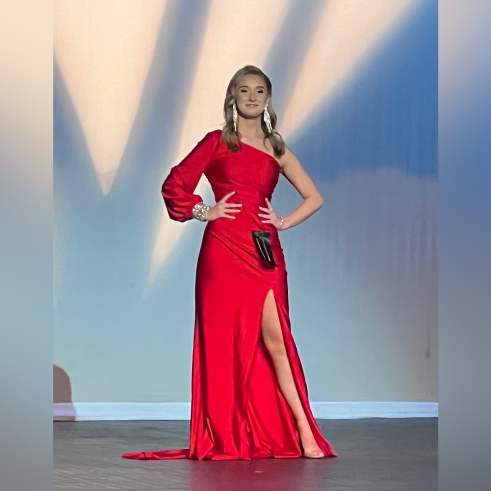 Sherry Hill Prom Dress Basically Brand New Wore It On… - Gem